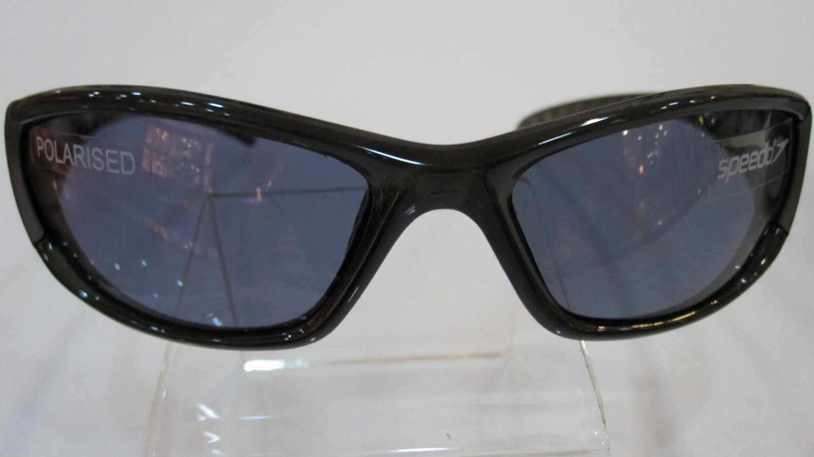 Sunglasses: SPEEDO