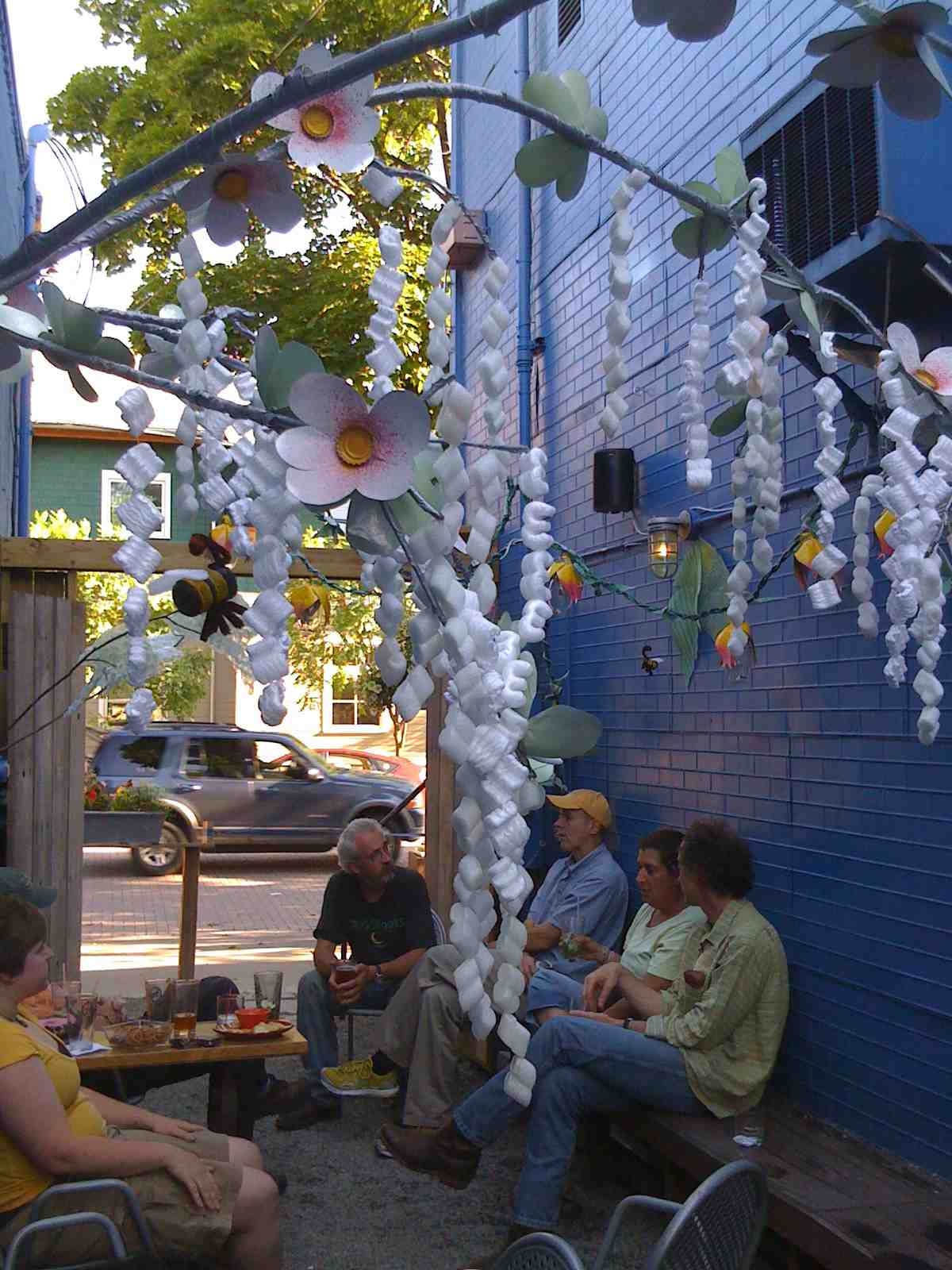 Felicia's Speakeasy: AlleyArt: Plants Under The Influence