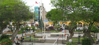 NUESTRA PLAZA DE ARMAS DE SAN VICENTE DE CAÑETE