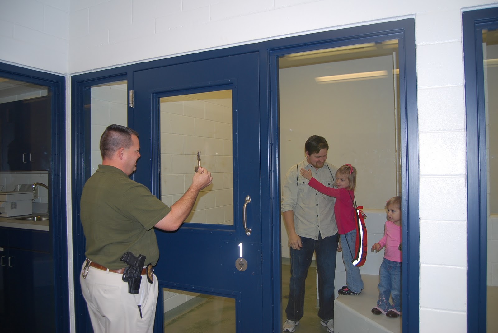 The Peterson Party: Police Station Field Trip