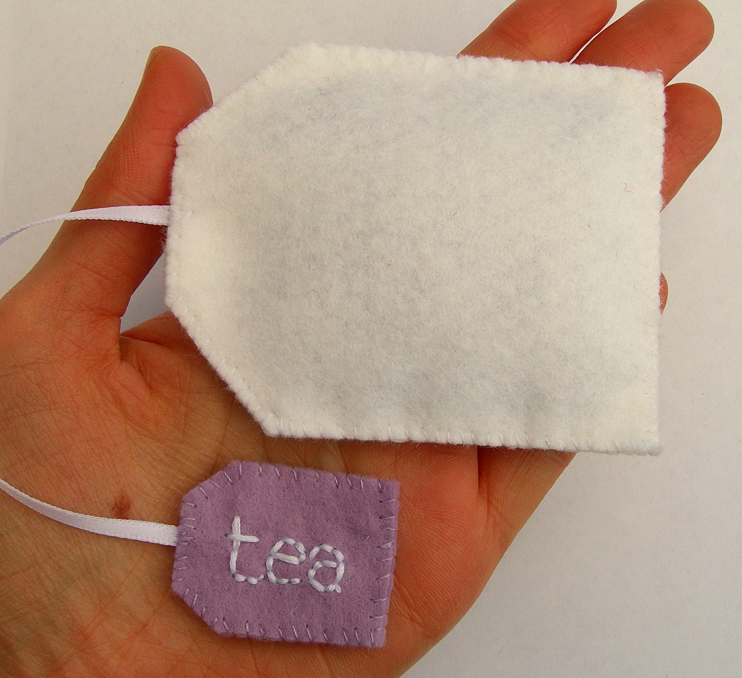 Bugs and Fishes by Lupin: How To: Lavender Teabag