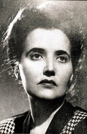 Suma de palabras: Algunos poemas de Claudia Lars