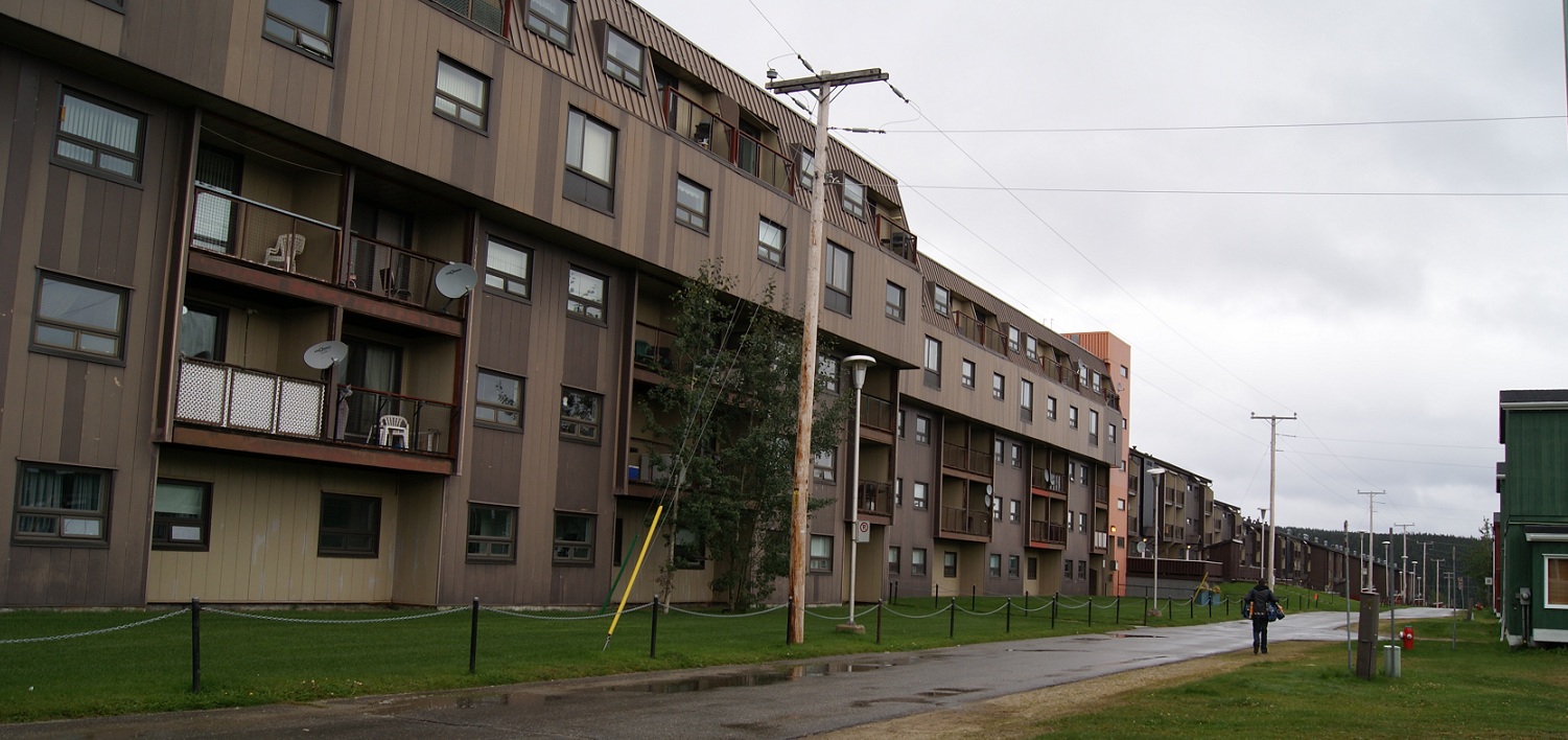 Détour improvisé: Fermont: le mur