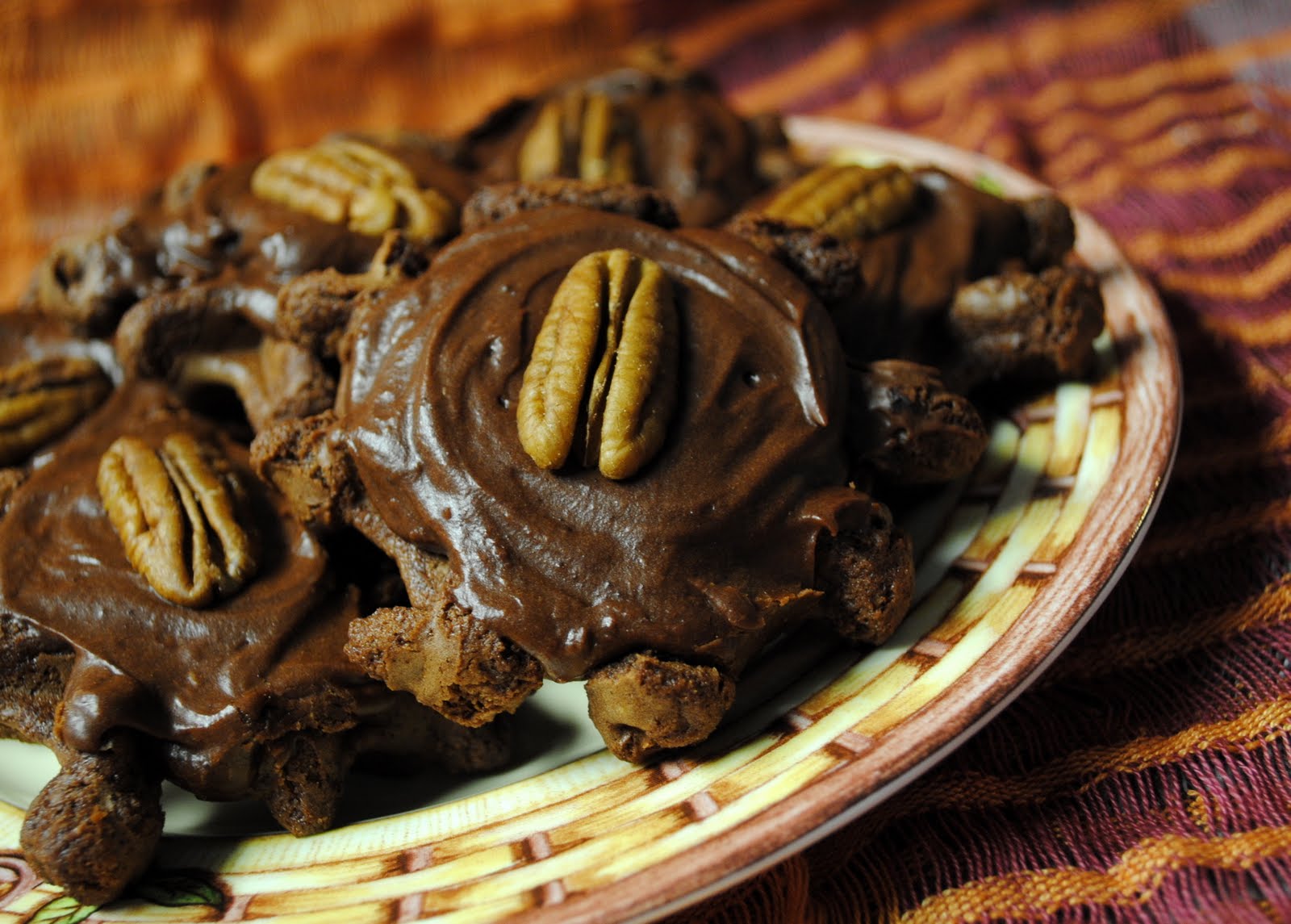 Wannabe Culinarian: Chocolate Turtle Cookies
