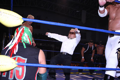 PROMOCIONES ANTONIO PEÑA LUCHA LIBRE AAA-FUNCIONES: MEXICAN POWERS VS ...
