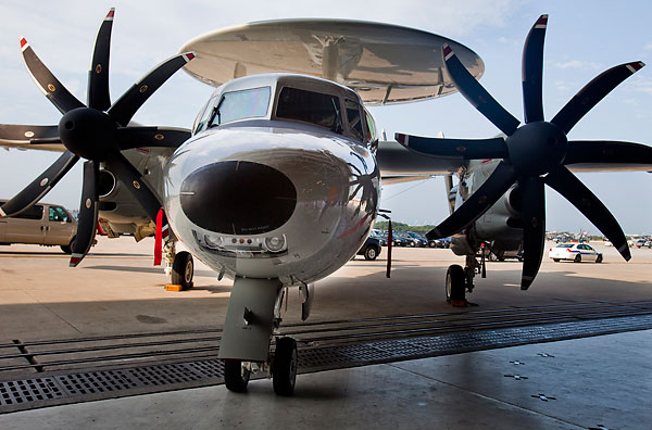 GrogNews: US Navy Takes Delivery of E-2D Advanced Hawkeye
