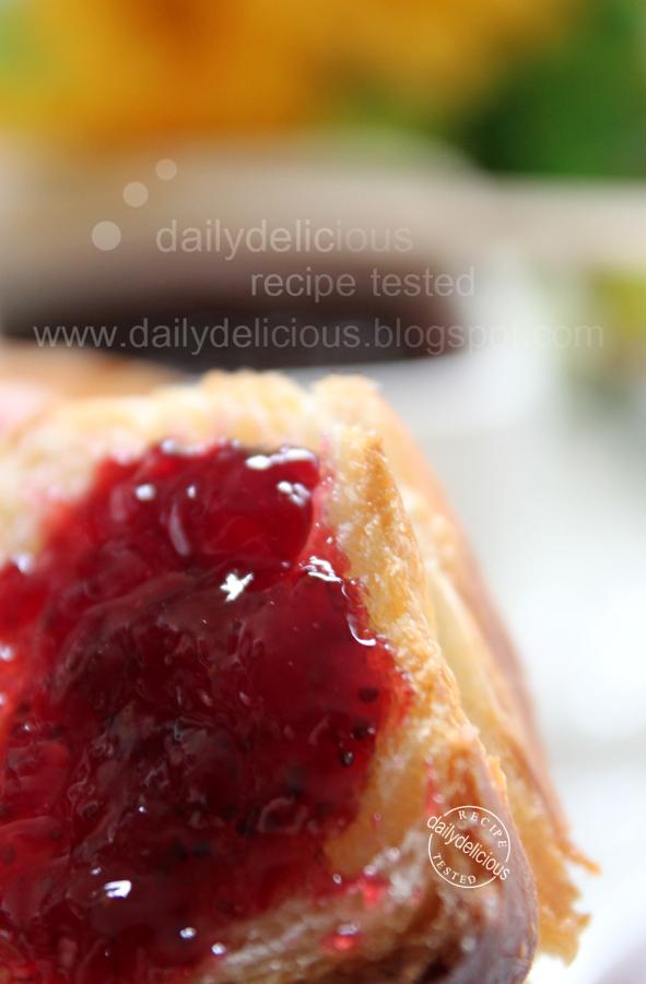 dailydelicious: Chicken Farm Baker's Project # 26 : Jam and bake ...