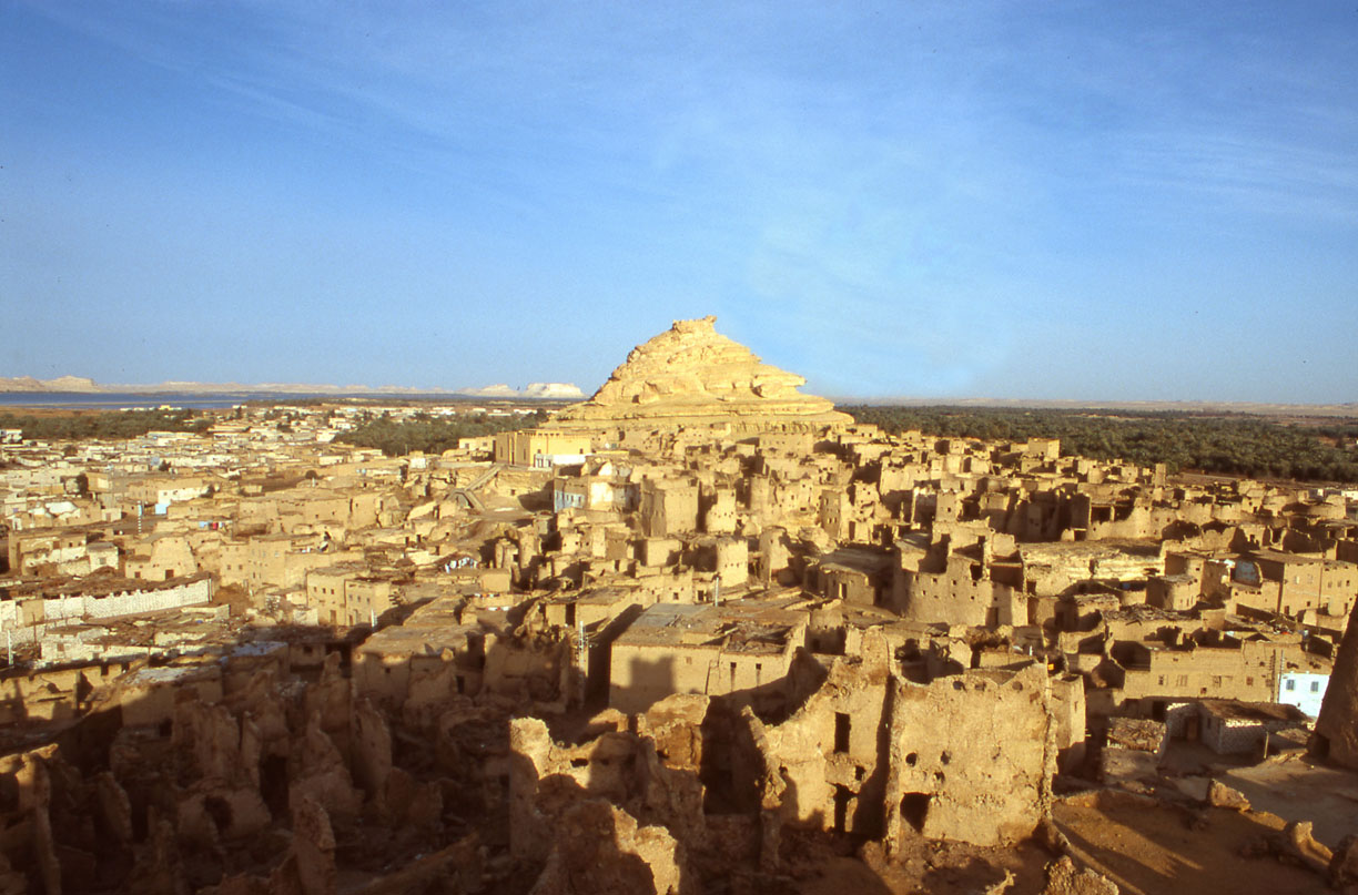 Sand, Wind and Stars - LRDG, 70 years on: Siwa Days