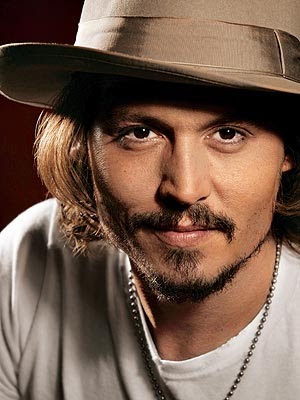 Astros e Estrelas: John Christopher Depp