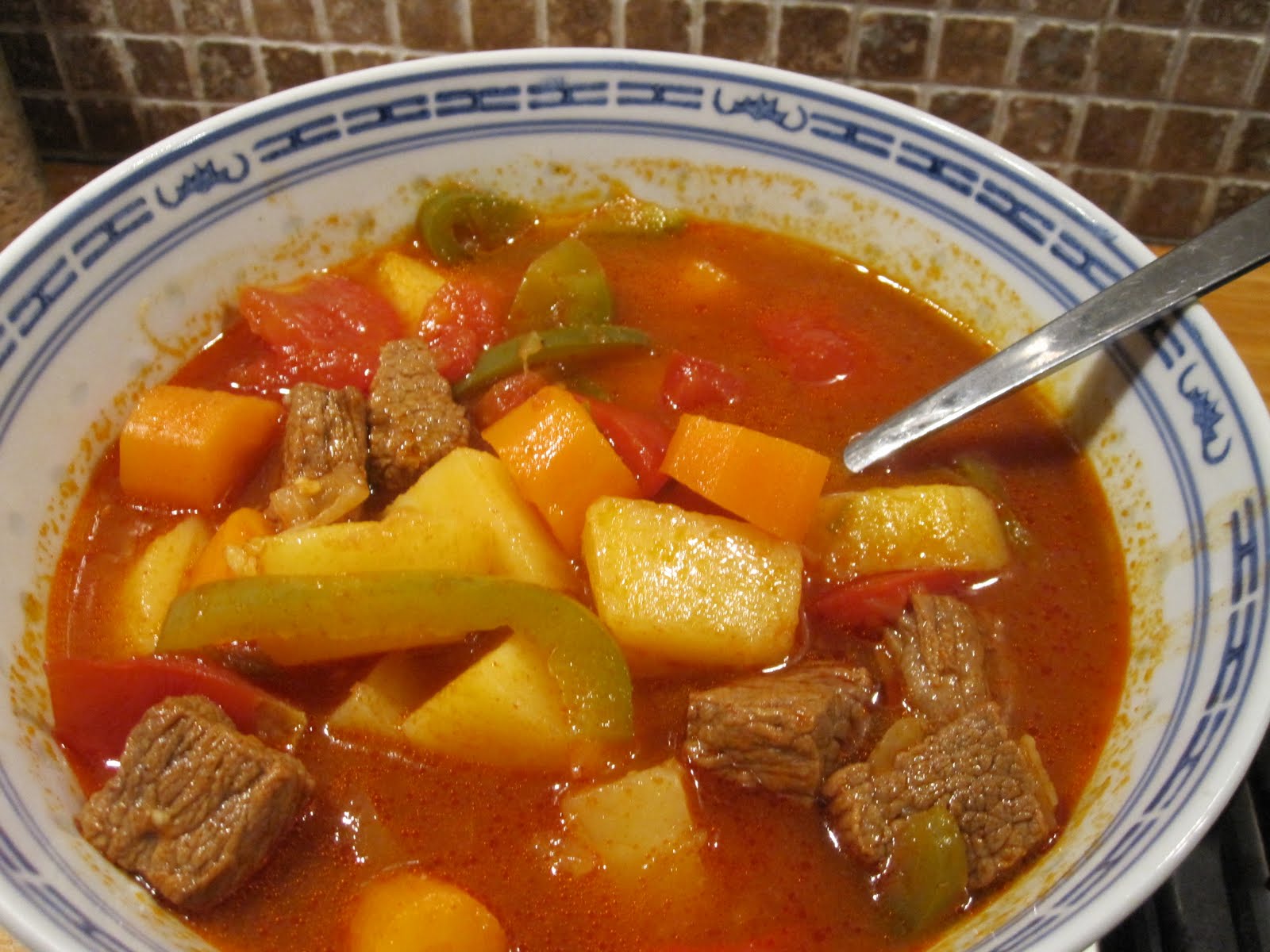 Food Devil: Day 18: Slovakian Goulash Soup