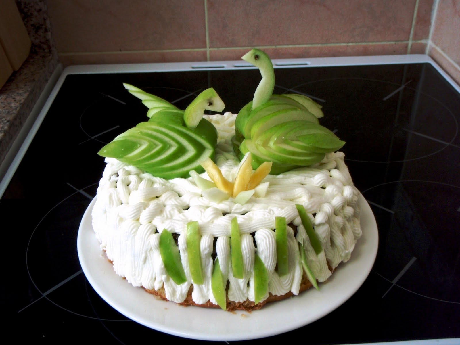 retete-ina: tort cu mere verzi