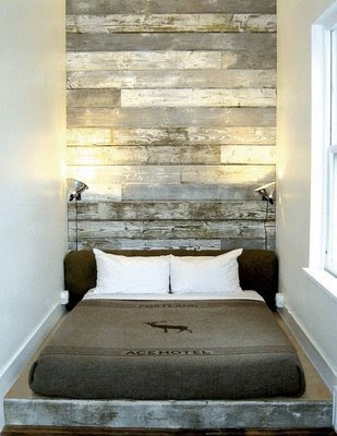renovation planning: RENOVATION INSPIRATION: Recycled timber feature wall