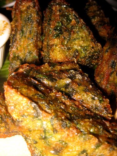 Han + Diana Eats! A Food Blog: GC VI - The Last Supper: Thai @ Watana ...