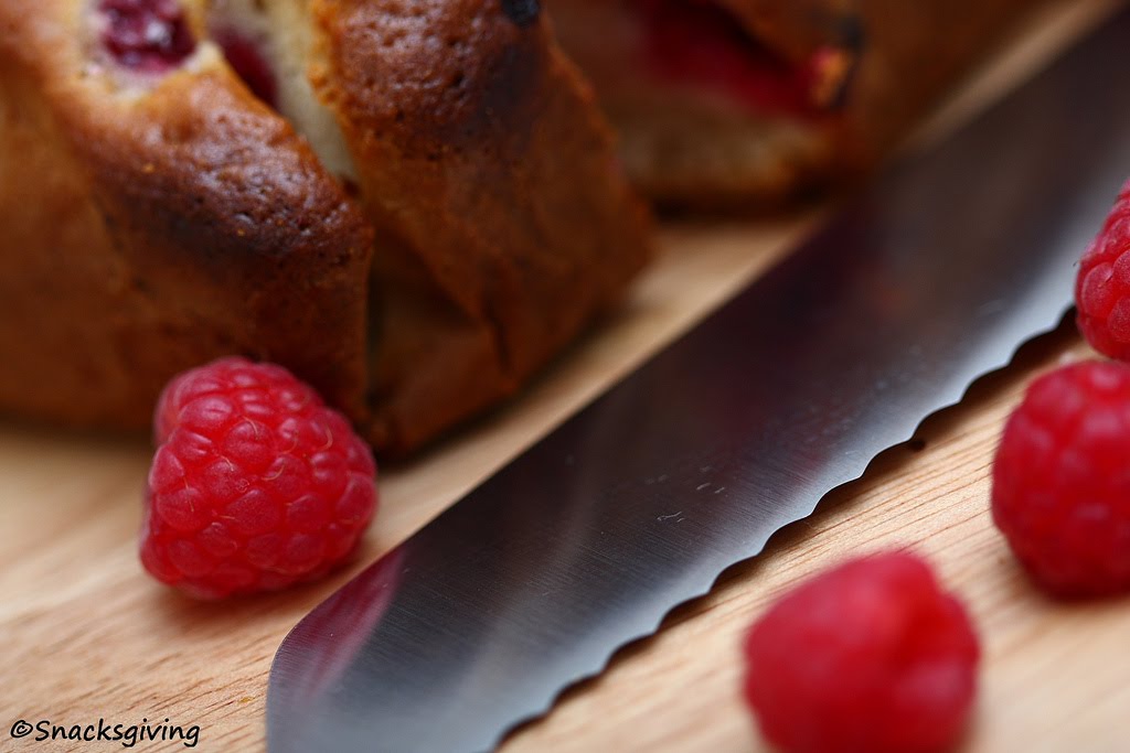 "Snacksgiving": Raspberry Almond tea bread
