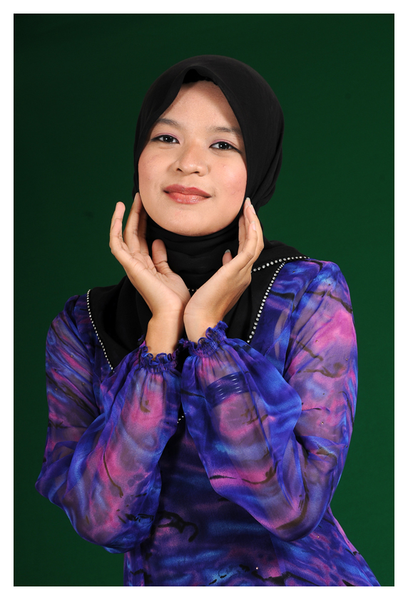 MODEL MUSLIMAH: FATIN NUR ATHIRA