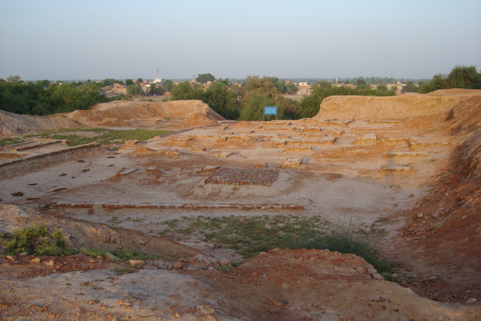 Rajesh's Ramblings from Pakistan: Nankana Sahib and Harrapa