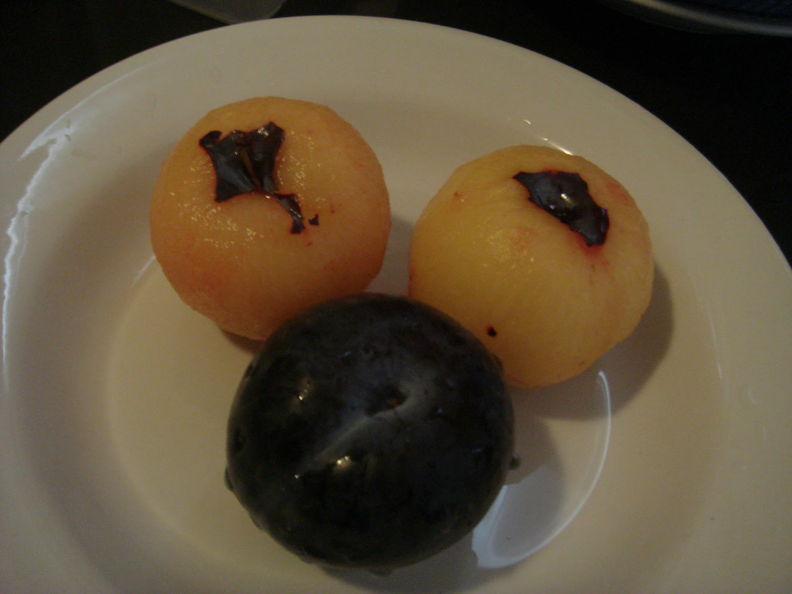 Austin n Iris Family: Plum puree - 梅子酱