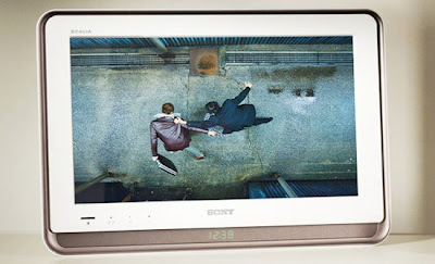 Sony introduced its first portable TV BRAVIA S57 | Technical Details