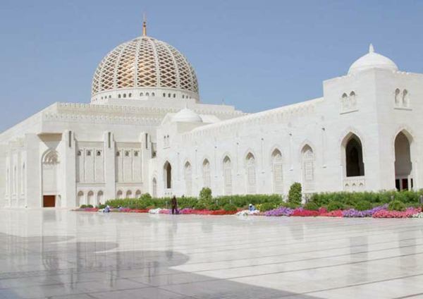 Islamic Landmarks: Worlds 20 Biggest Mosque Pictures