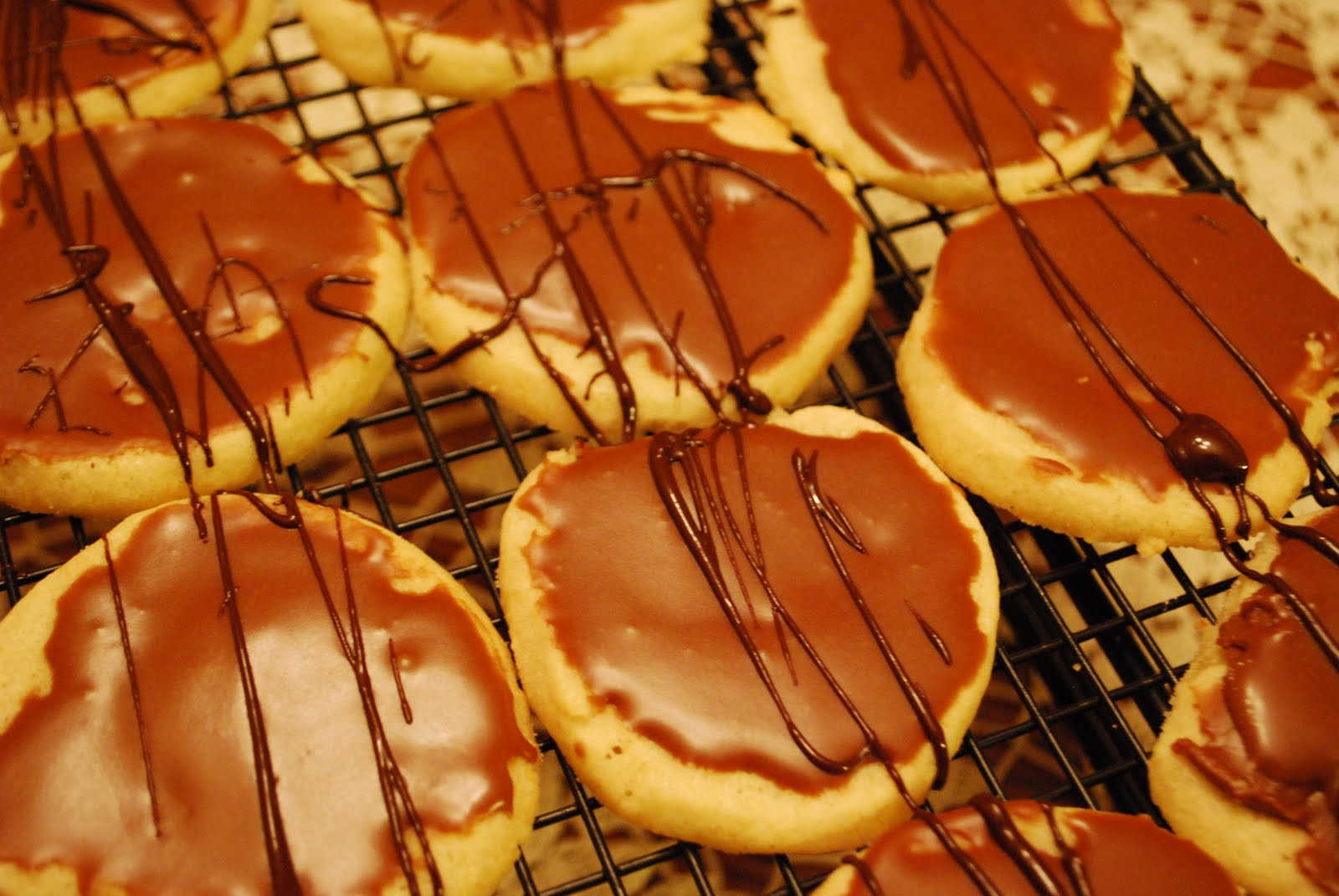 "Point-less" Meals: Chocolate Truffle-Top Sugar Cookies