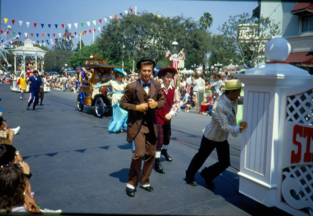 Disney On Parole: Disneyland State Fair Parade