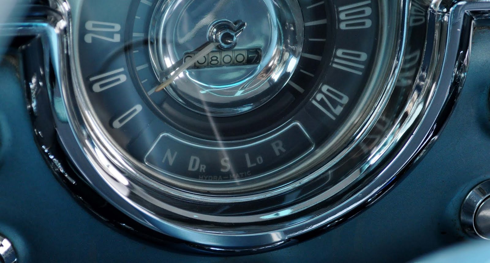 Just A Car Guy: Variety in gear shift indicators