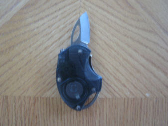 thegadgetsite: Buck Metro LED Knife Reviewed