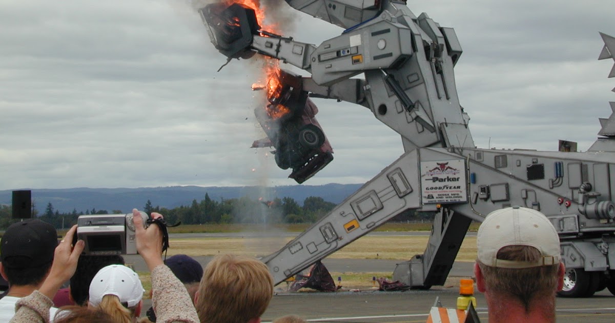 I Am The Mill: OMG!!!!! Robosaurus For Sale!!!!!!!