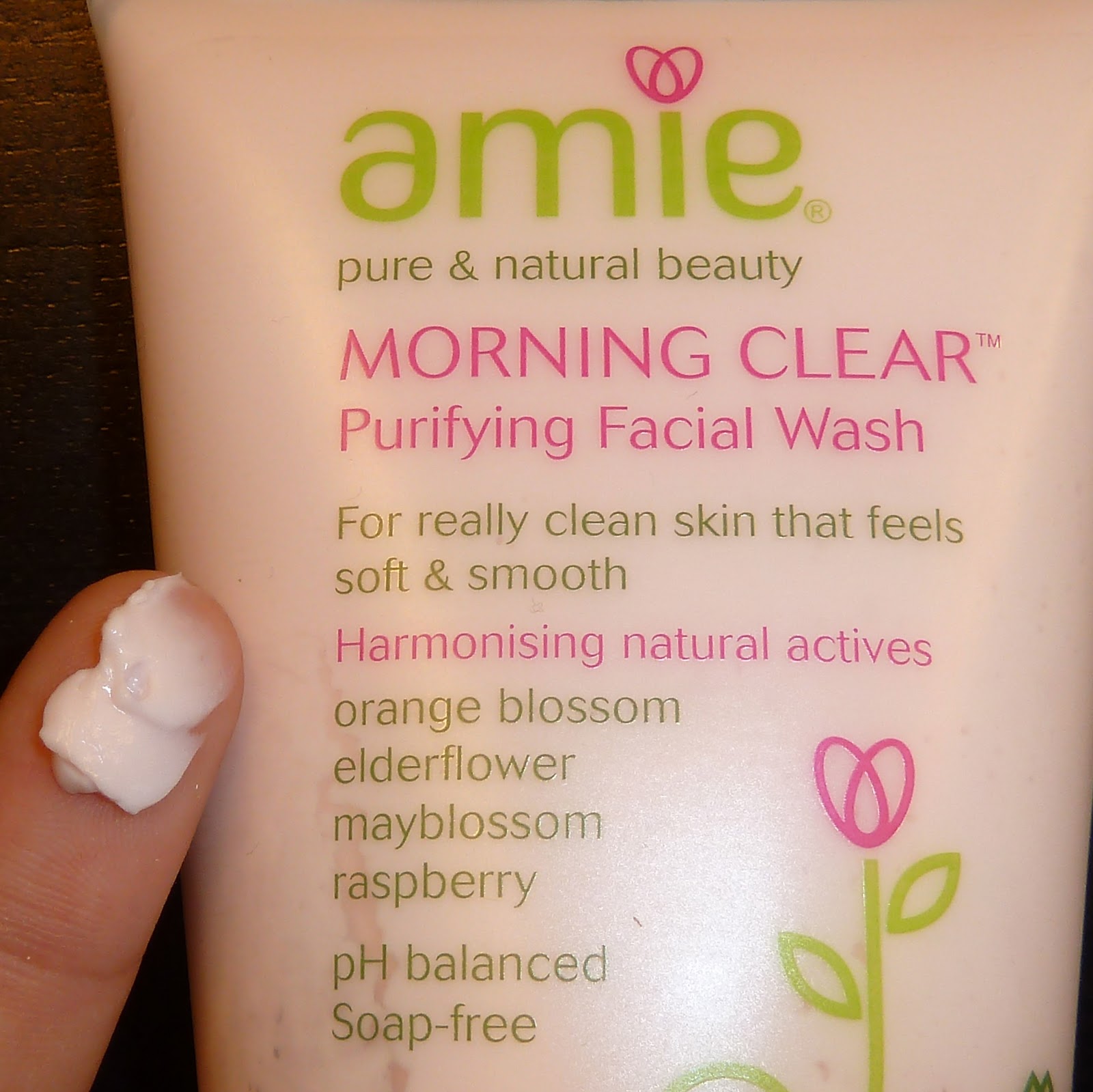 Limpieza facial con productos Amie! - Nataly's Corner