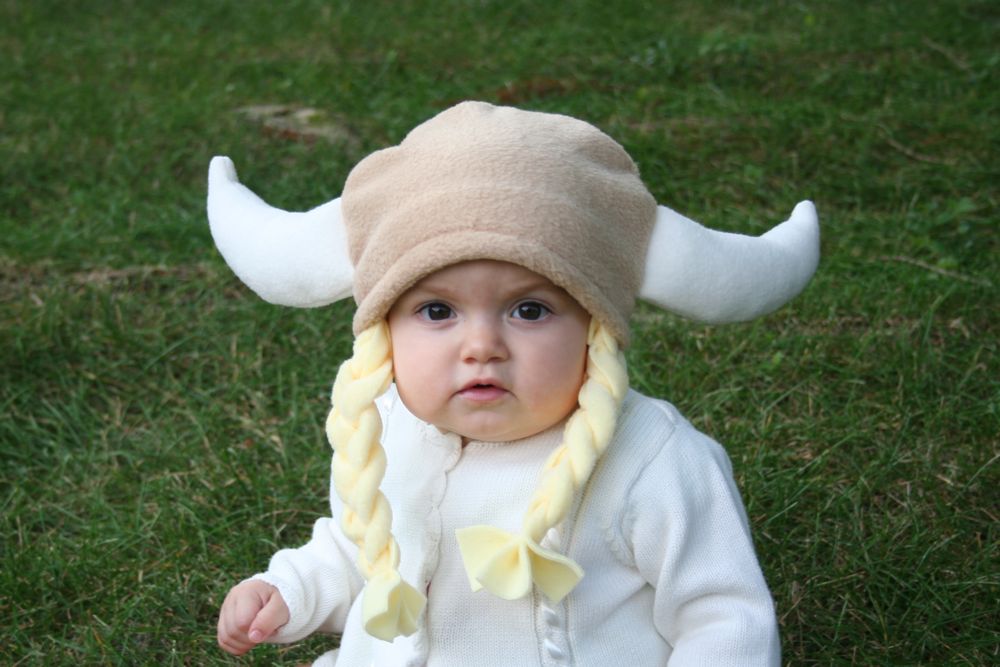 Sew Can Do: Viking Baby Hairdo Hat's Big Debut!