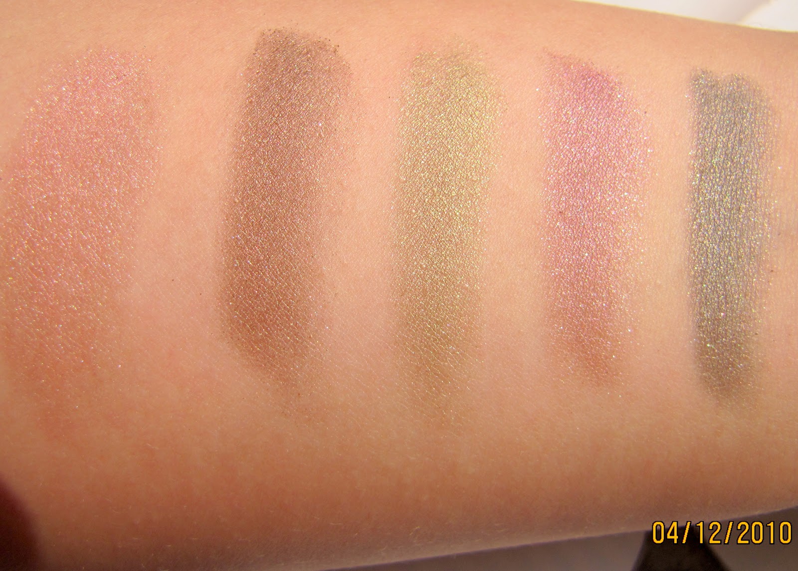 Colorbar Warm Eyeshadow Palette - Review