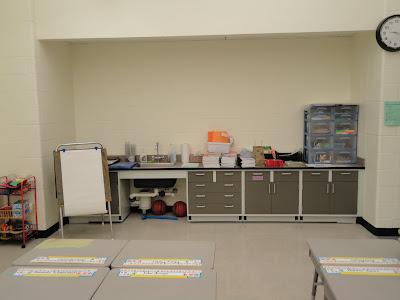 Babbling Abby: Teacher Week: Classroom Tours!