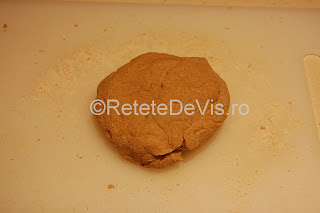 Retete de vis: Lipie libaneza dietetica (din faina integrala)