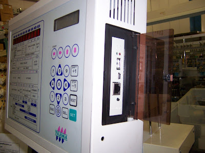 USB Embroidery Reader: USB for Embroidery Machine, Option #2