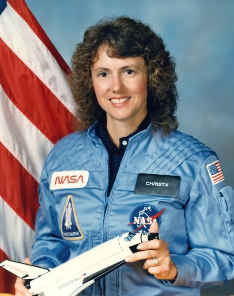 Academia de Chimpancés (con peluca): Mujeres que me traumatizaron para ...