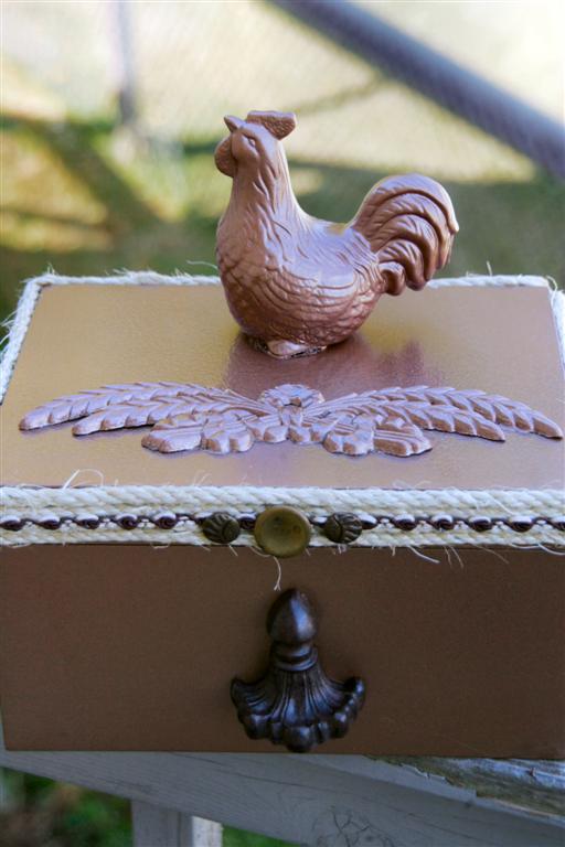 those northern skies: Rooster Box