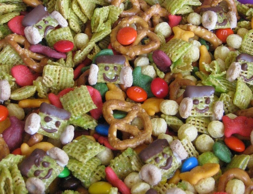 Gourmet Mom on-the-Go: Franken-Snacks