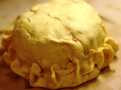 Gourmet Mom on-the-Go: Sweet & Spicy Holiday Brie