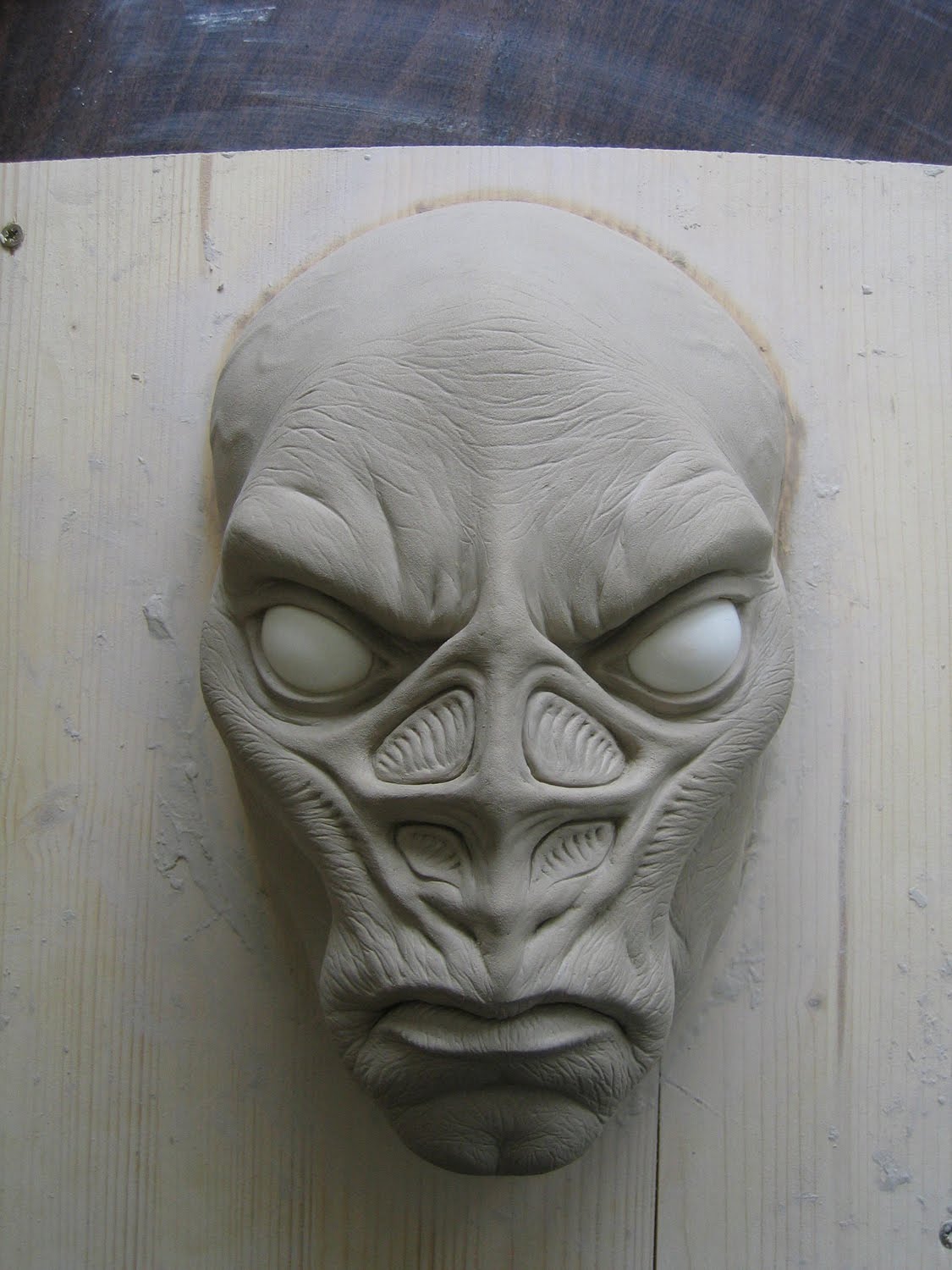 The art of Mate Nagy: Half mask from the Jordu Schell Class