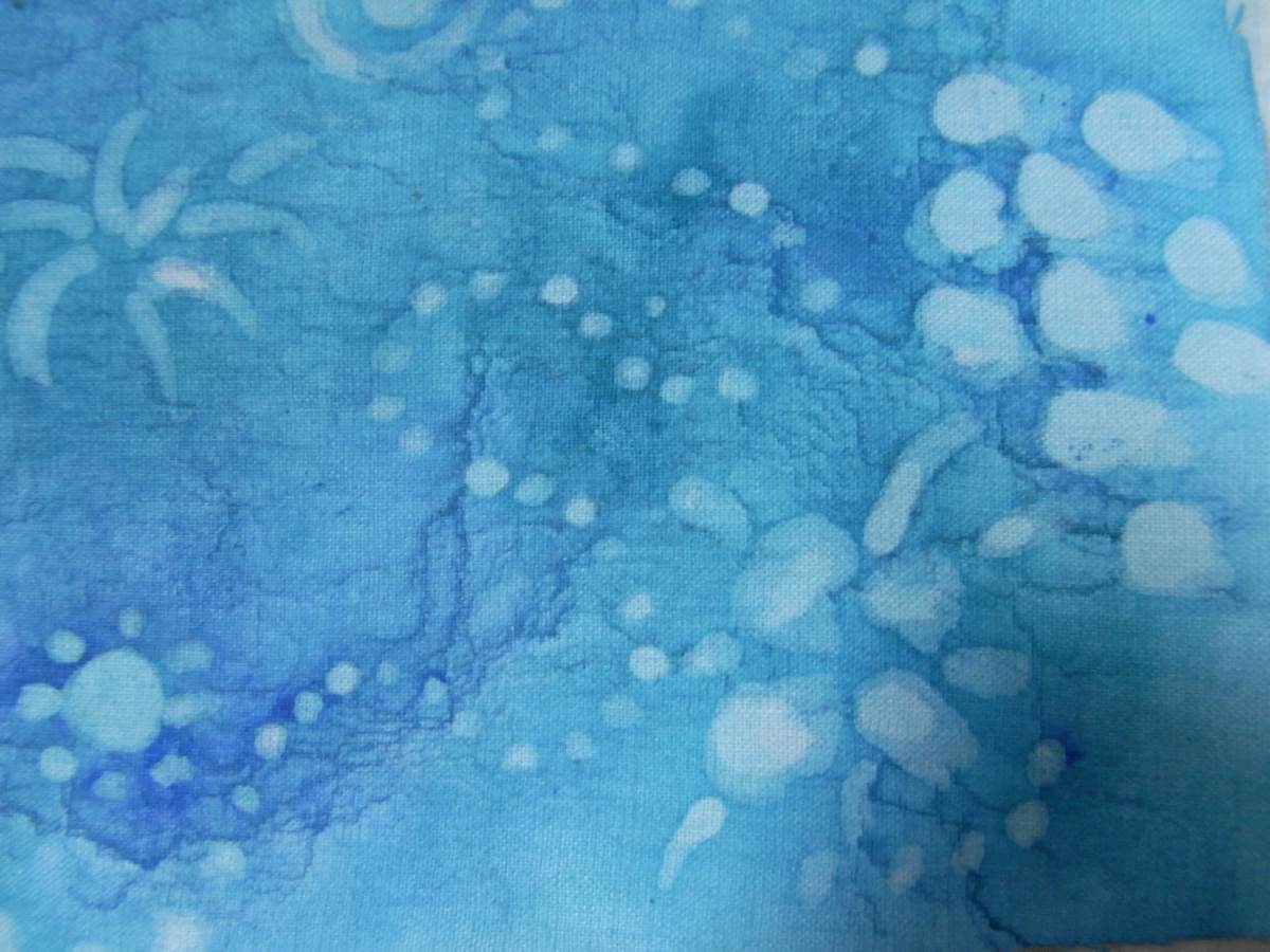 saraccino: Batik dyeing with tea candle wax...