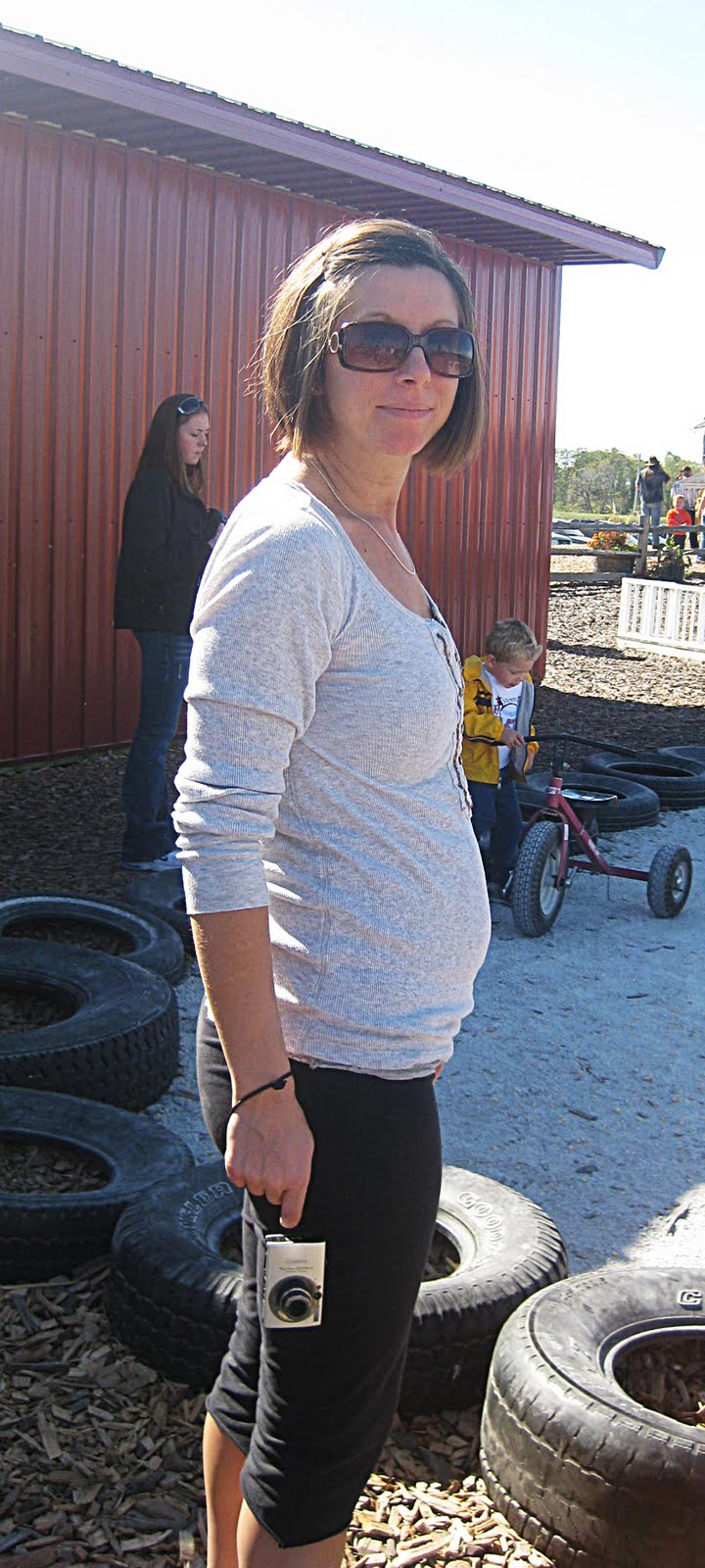 JACE AND LEXA'S PLACE: Baby Komp's 24 hour trip.......