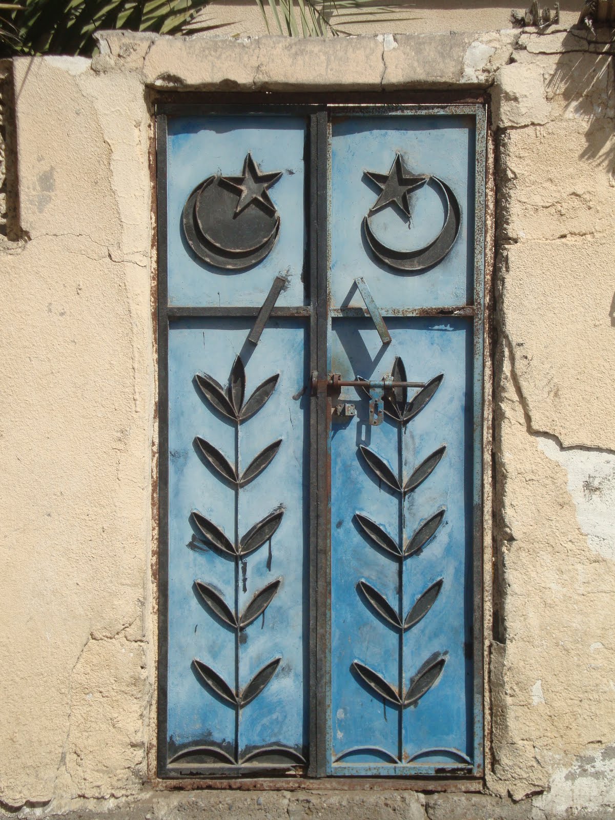 OPNO LOVES... Omani Doors | Design Interior Garden Brisbane