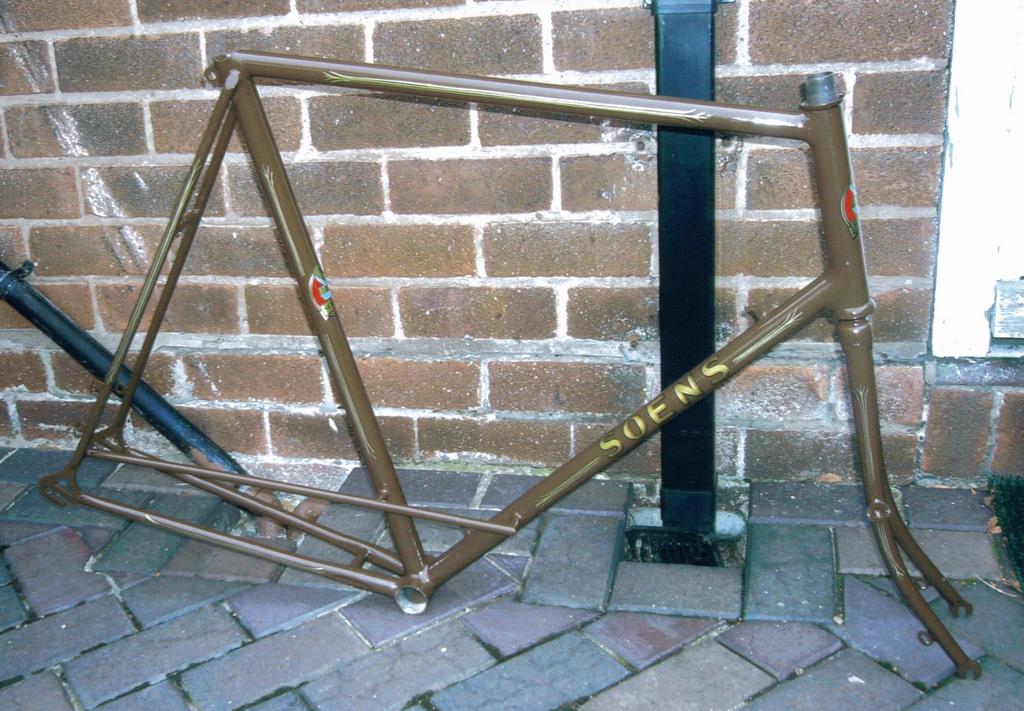 MERSEYSIDE BICYCLES: Soens Anti-Whip Frame