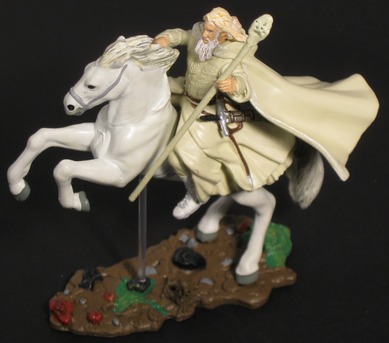 Toys and Stuff: AOME LOTR -Gandalf on Shadowfax
