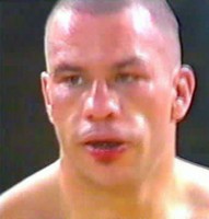 Córner do Leão: Argentino Hugo Garay quer dar a volta por cima lutando ...