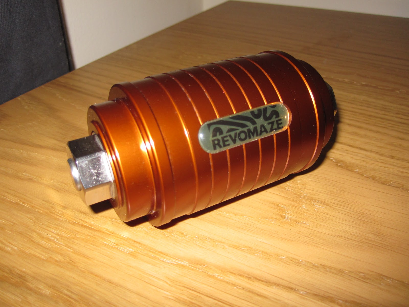 Puzzle Paradox: Revomaze Bronze Extreme