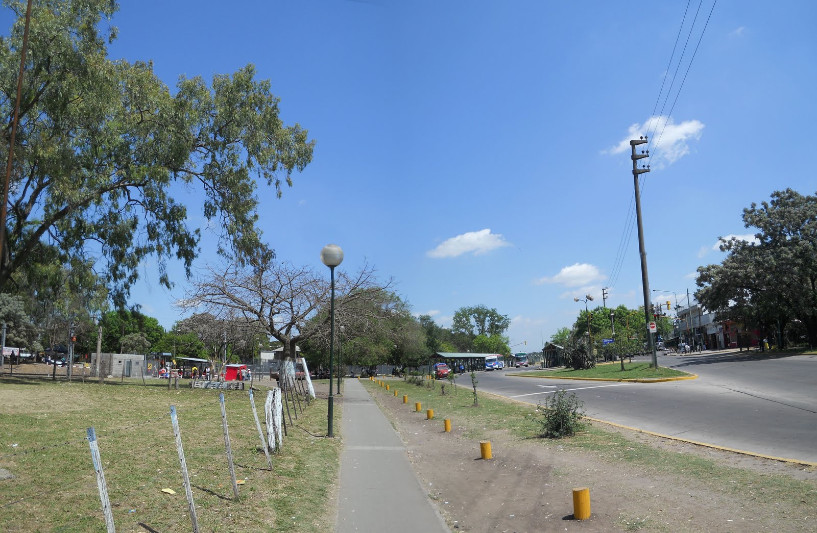 Fotos panorámicas de Claypole: Vista de la estación desde Román Bravo y ...