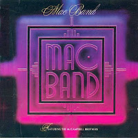Radiofly: Mac band - Roses are red