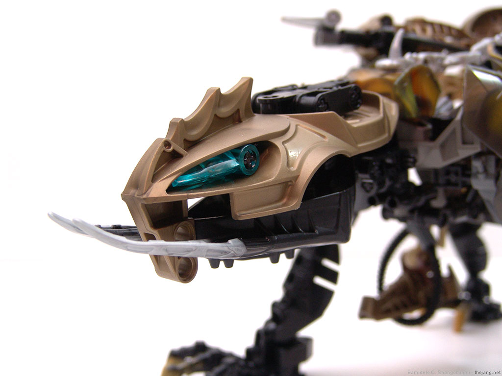 LEGO Bionicle MOC: Ptah assassin & rahi mount