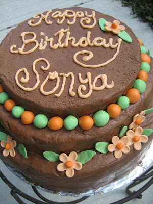 Sweet Tweets Bakery: Gum Paste, You are a Sticky Lady